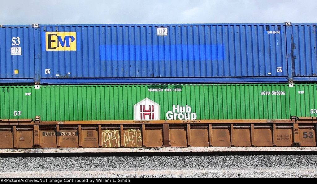 EB Intermodal Frts at Erie NV -50